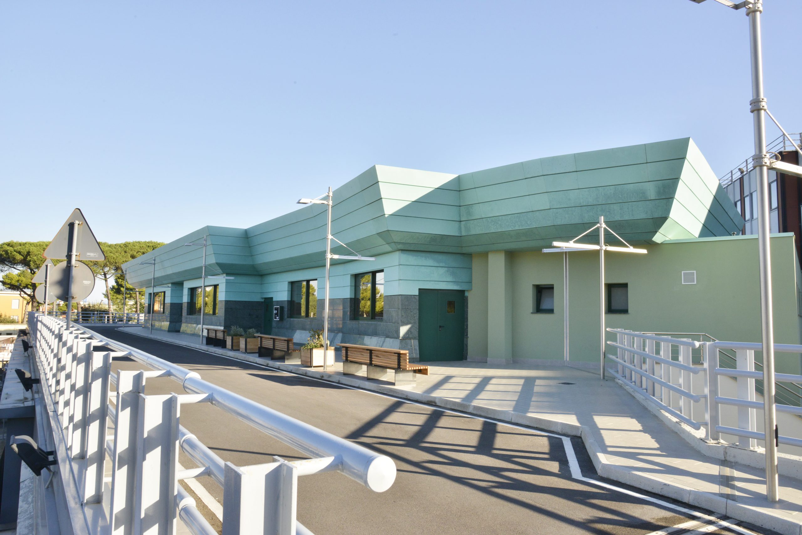 Lezioni e prove intercorso: pollice alzato dalle matricole - ATENEAPOLI