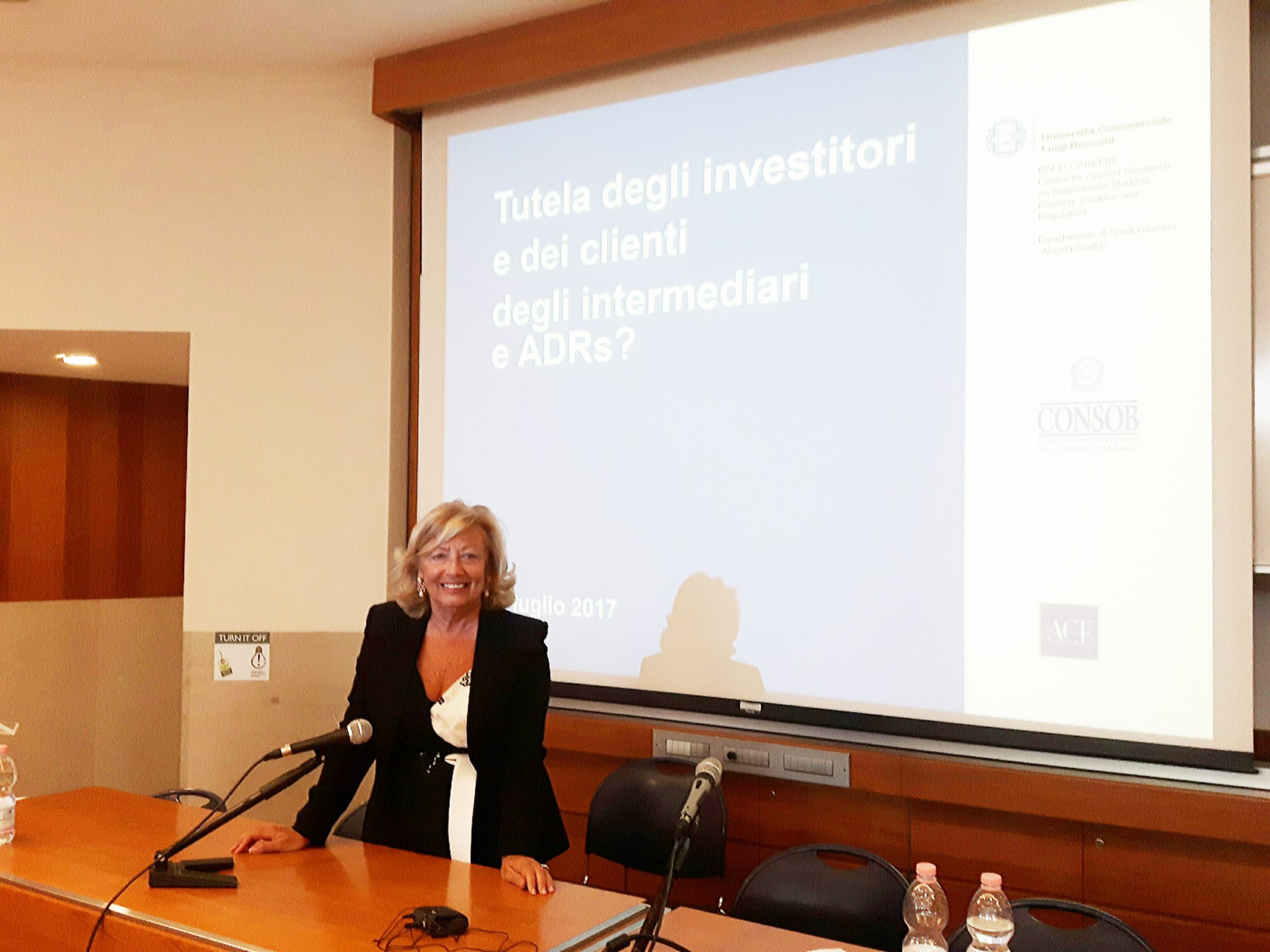 Commerciale: ritorna in cattedra la prof.ssa Rispoli - ATENEAPOLI