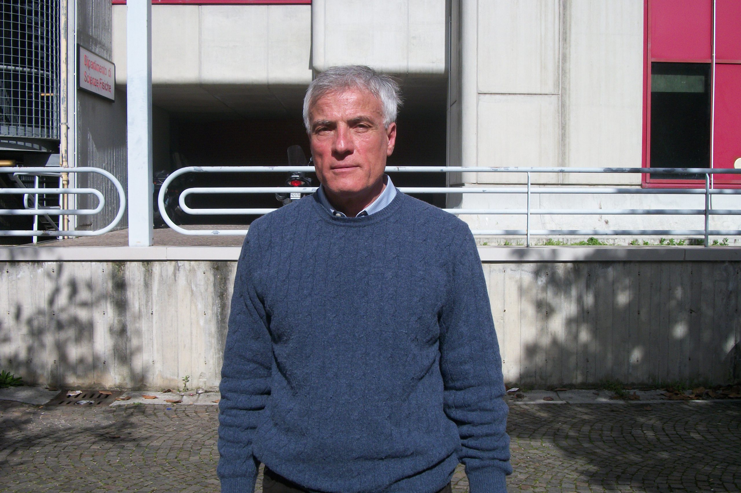 Fisica I con il prof. Bruzzese, studenti al palo fino al 2016 - ATENEAPOLI