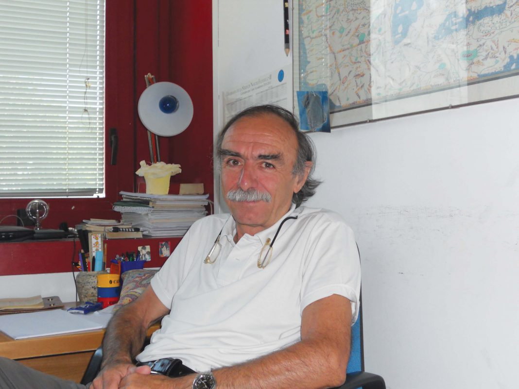 Figari si dimette - ATENEAPOLI