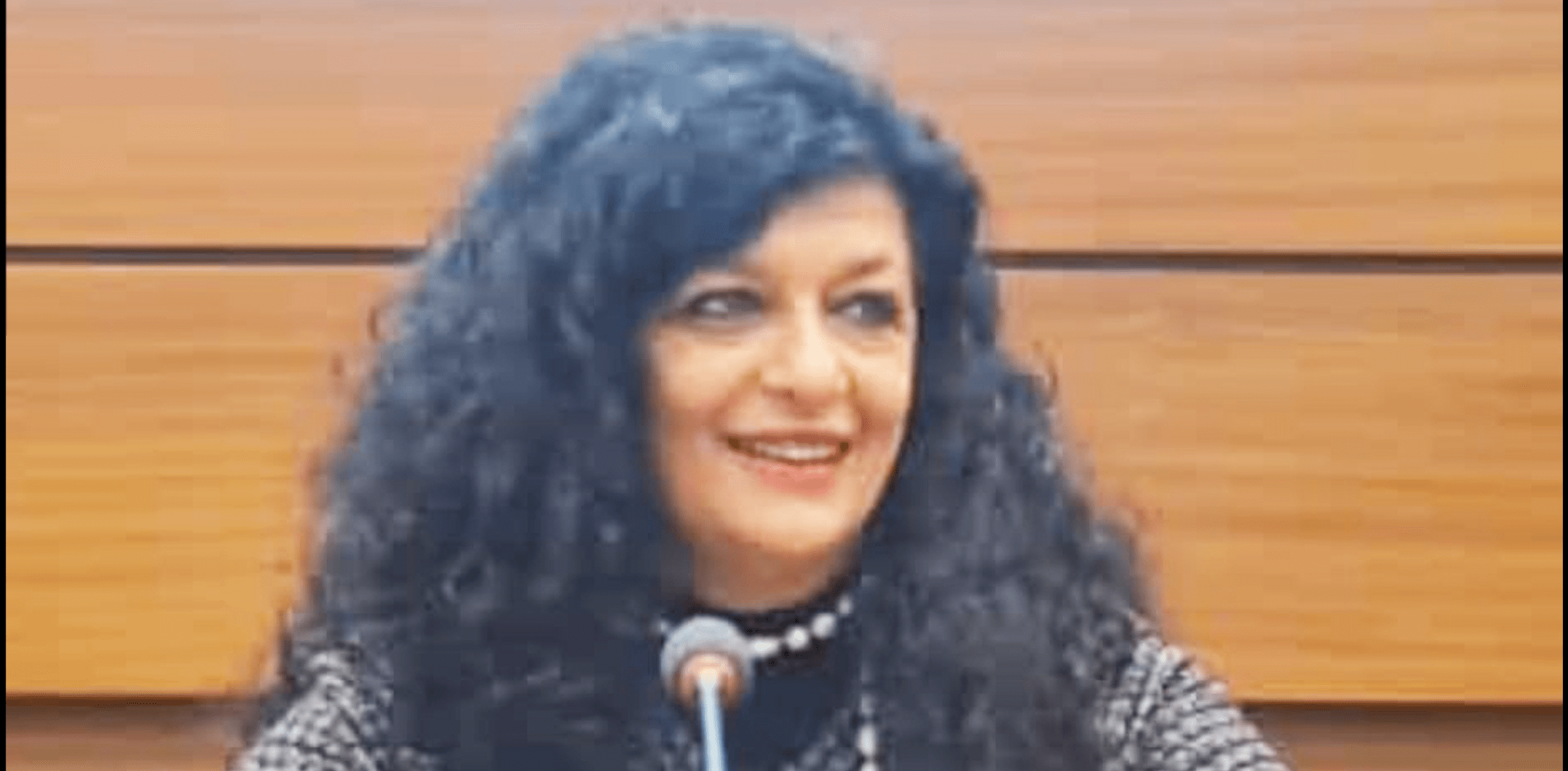 Un premio per la prof.ssa Maria d’Arienzo